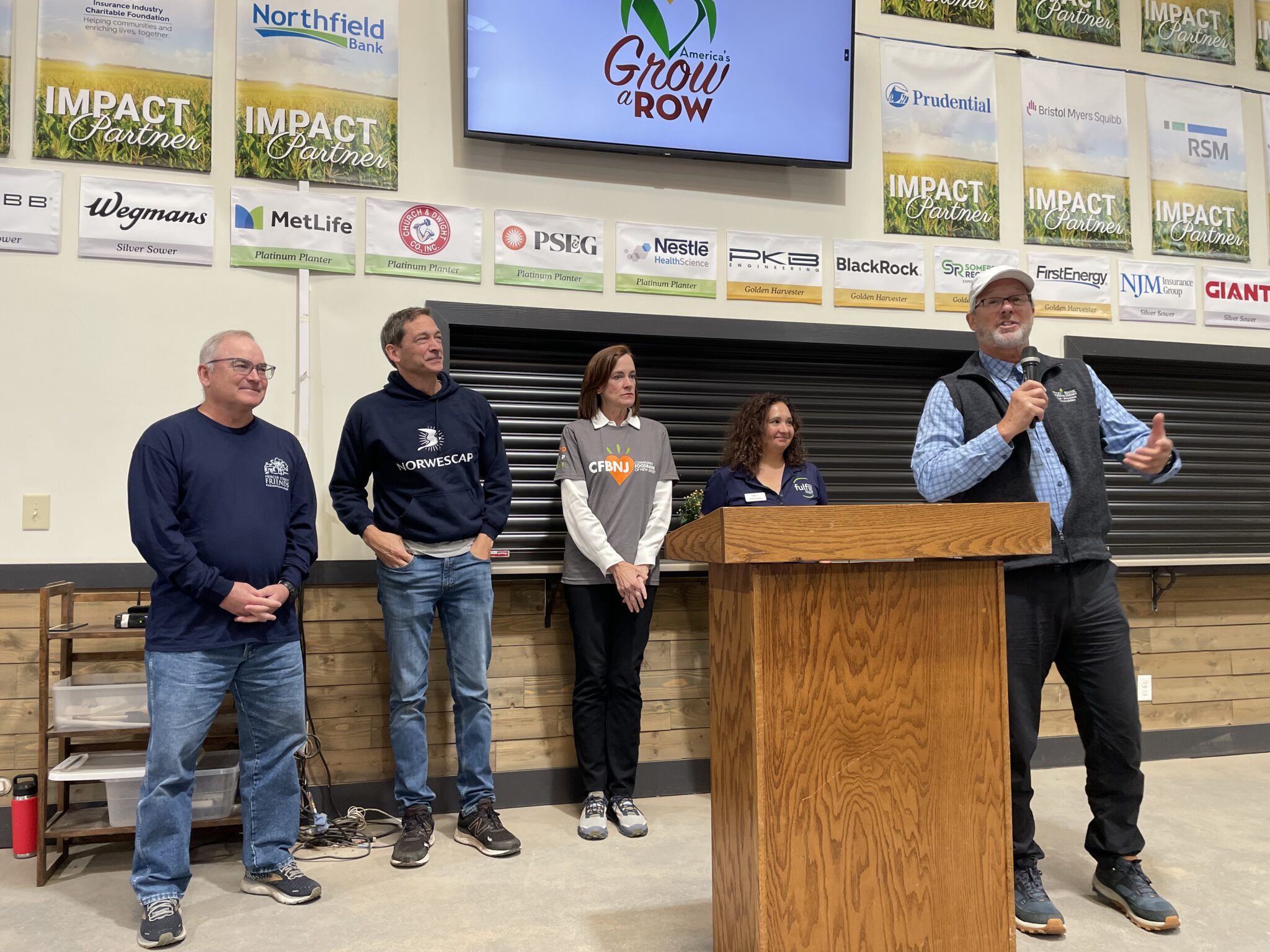 How NJ Food Banks are Distributing More Local Produce - Food Bank News